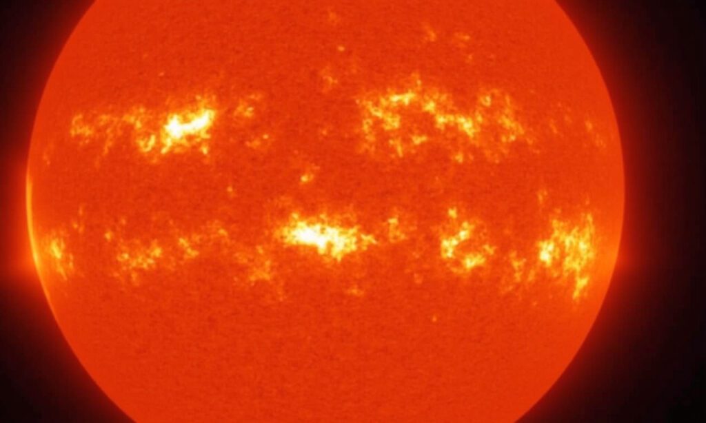 Solar Orbiter's Groundbreaking Views on Sun's Magnetic Dance: A New ...